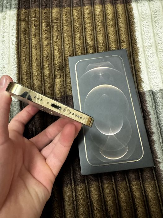 IPhone 12 pro 128 Gold neverlock: 10 000 грн. - Смартфони / мобільні ...