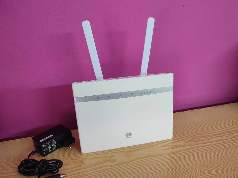 Huawei 4G B525 300mbps Router Rio Tinto • OLX.pt
