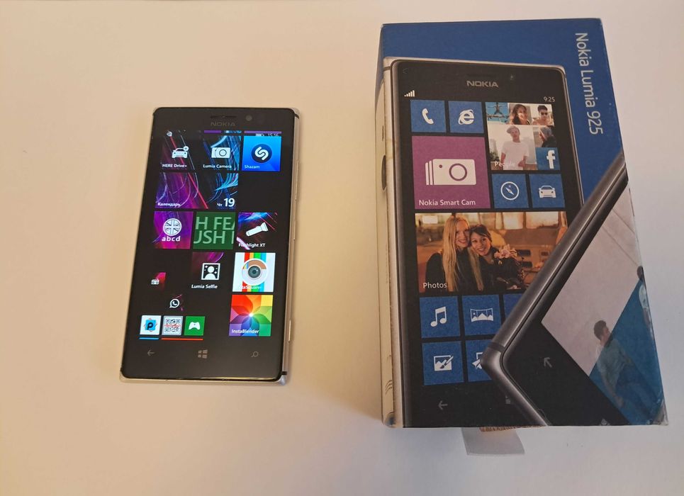 Телефон Nokia Lumia 925: 2 500 грн. - Мобільні телефони / смартфони ...