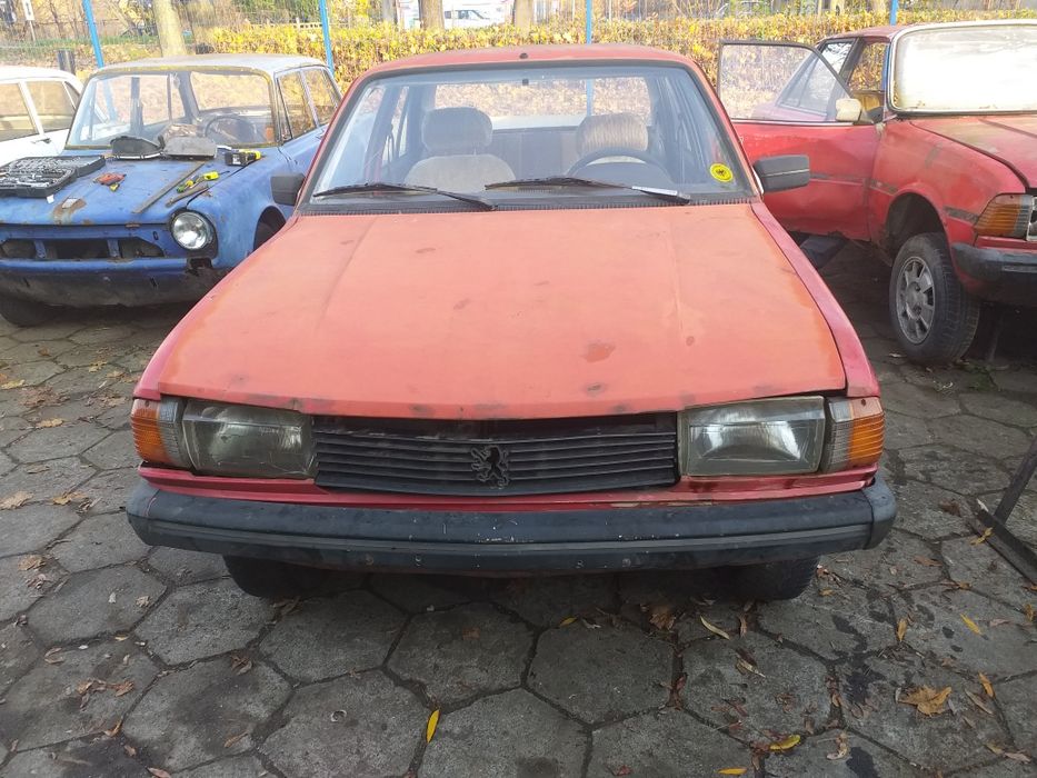 Peugeot 305 z rocznika 1979,do renowacji. 2800zł Grudziądz • OLX.pl