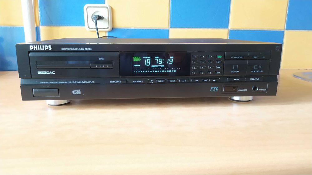 CD плеєр Philips CD820 TDA1541A: 5 650 грн. - Cd / md / вінілові ...