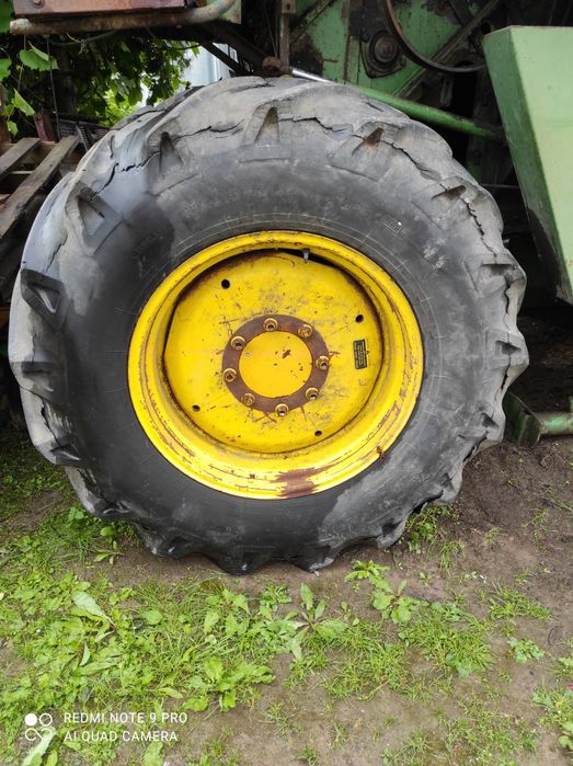 Koła,felgi r30 ,r24, r38 John Deere Iwanowice Dworskie • OLX.pl