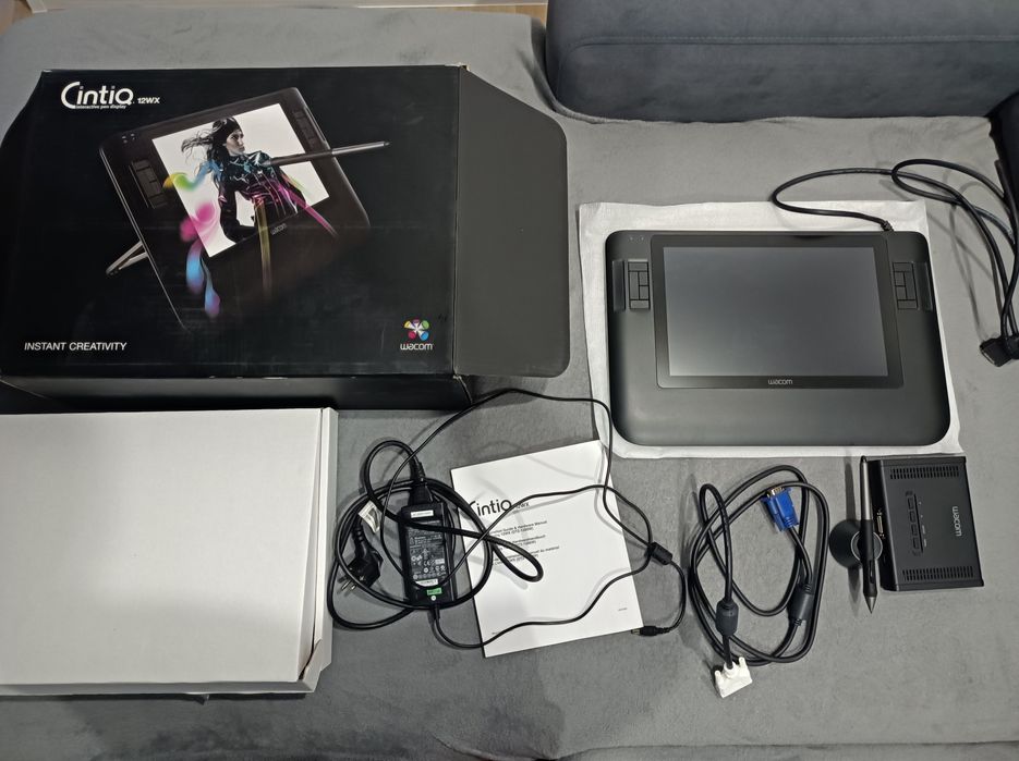 Tablet graficzny Cintiq 12WX Wacom Krosno • OLX.pl