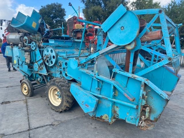 Kombajn do zboża ziół nasion hege 140 Wola Skarbkowa • OLX.pl