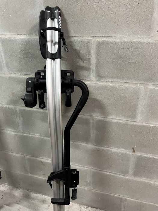 Suporte Thule para bicicleta Porto • OLX.pt