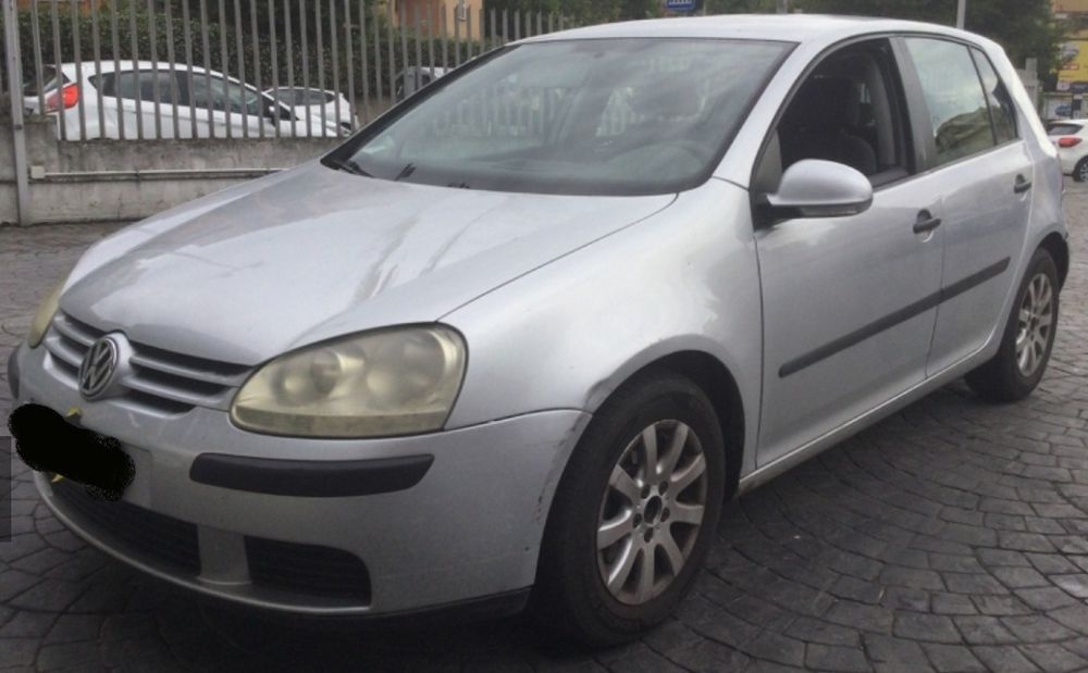 Golf 5 1.6 FSI 115cv para peças Algueirão-Mem Martins • OLX.pt
