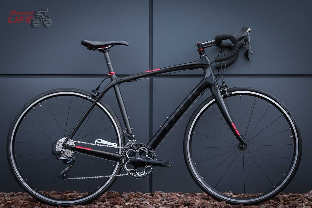 Trek Domane 4.5 Disc — карбоновий шосейник для довгих дистанцій: 35 700 ...