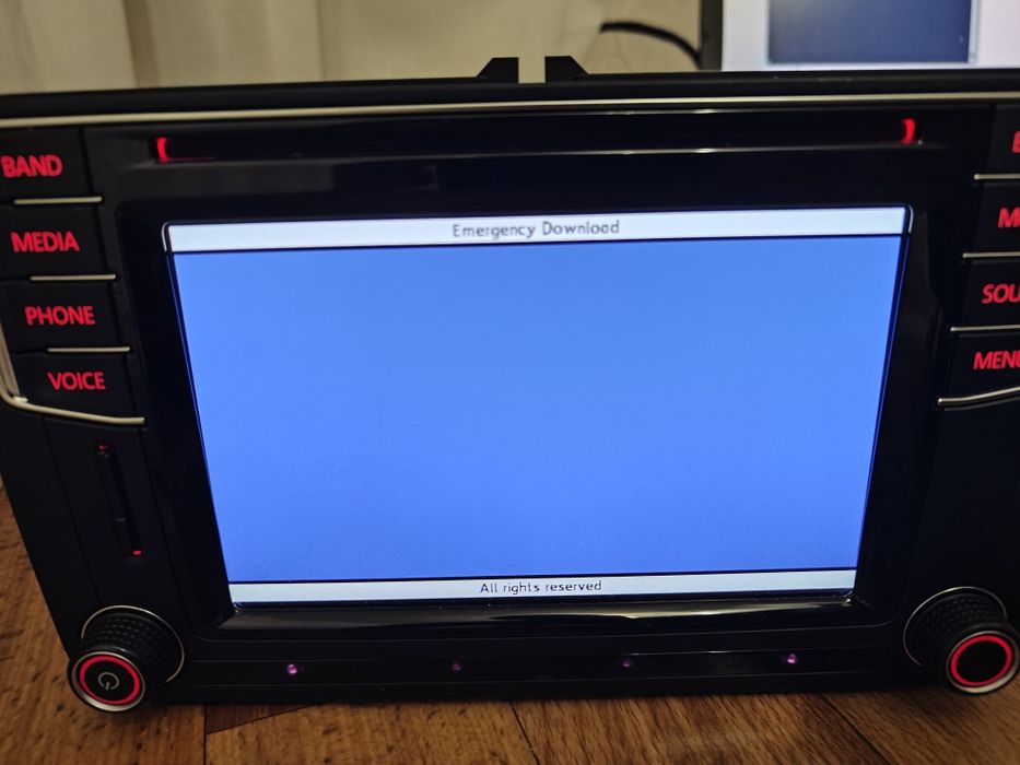 Ремонт русификация VW Composition Discover Media замена сенсора экрана ...