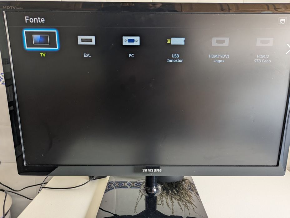 Tv Samsung 27 polegadas Cacém E São Marcos • OLX.pt