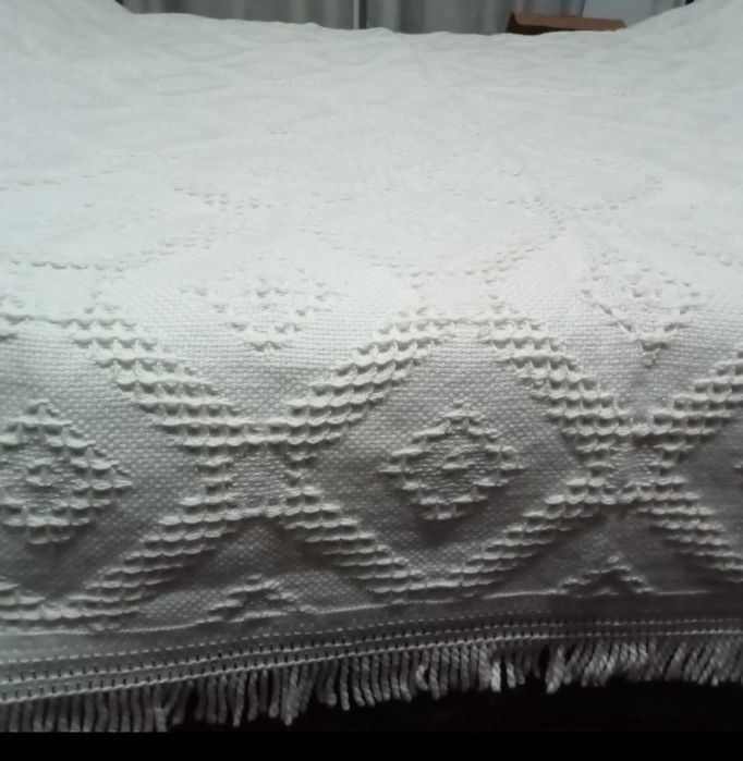 Colcha casal tear em algodão Tavarede • OLX Portugal