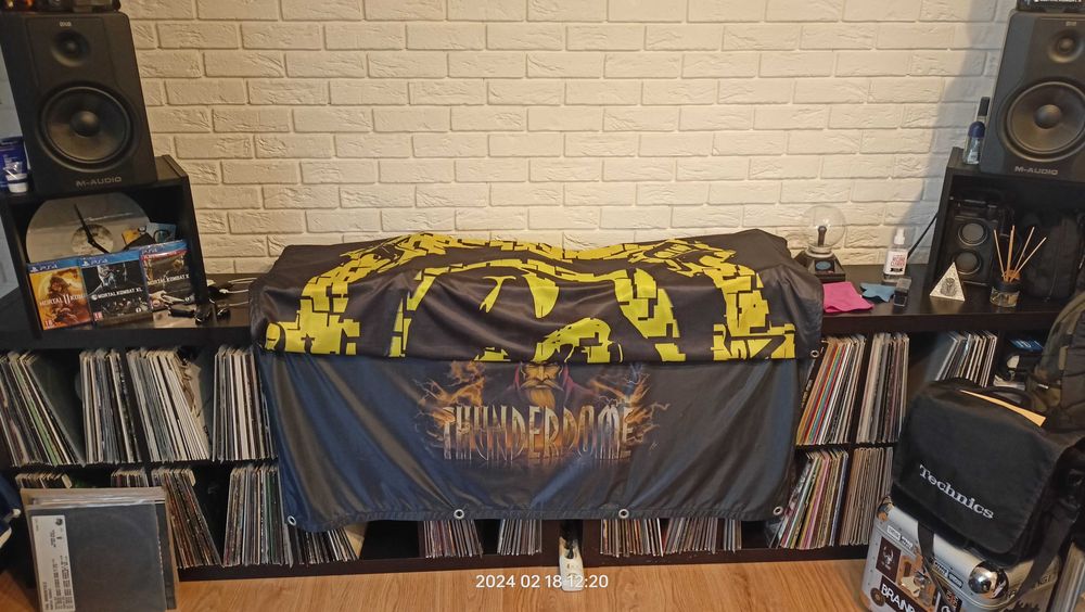 Sprzedam 830 winyli Hardcore Gabber Speedcore Acid Techno ze zdjęcia Miękowo • OLX.pl
