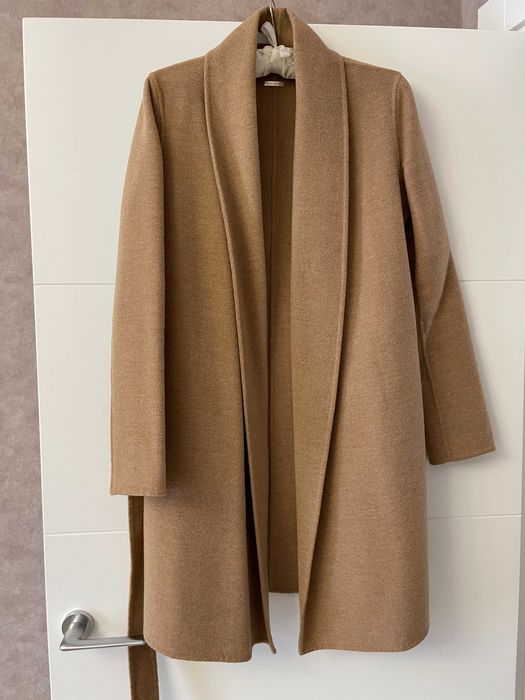 Пальто-халат Massimo Dutti: 3 000 грн. - Пальто Київ на Olx
