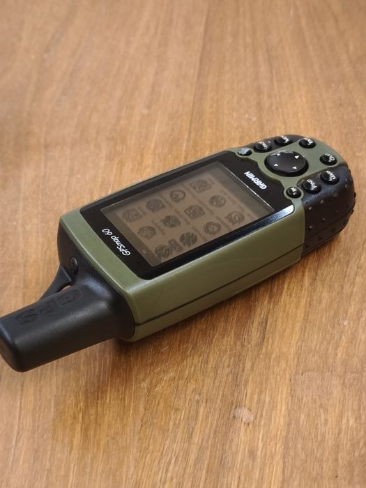 Garmin GPSMAP 60: 3 000 грн. - GPS-навігатори Горбівці на Olx