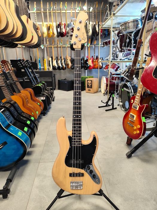 Gitara basowa Ever Play JB NT/BK Jaworzno • OLX.pl