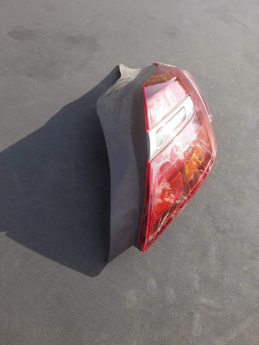 Opel insignia HB lift lampa tylna prawa nowa oryginał Gorzelin • OLX.pl