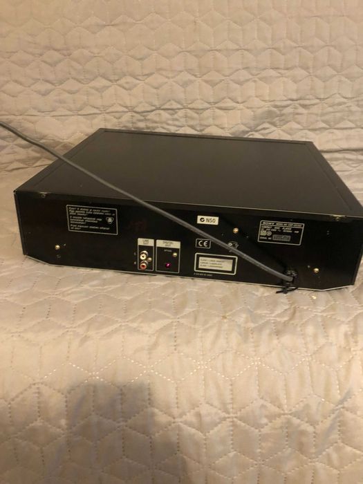 Odtwarzacz Sony cdp ce335S zmieniarka 5 płyt Warszawa Śródmieście • OLX.pl