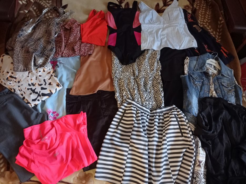 Пакет вещей XS-S, 18 шт. Guess, Marc Cain, Isabel Marant, Hugo Boss: 1 ...