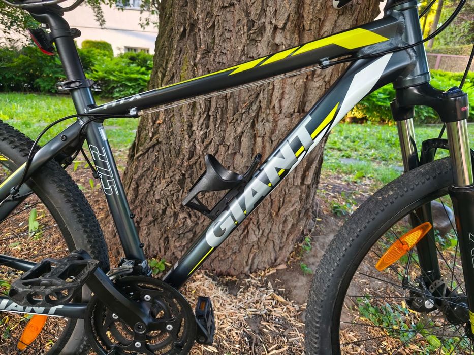 Rower Giant roam, rama aluminiowa rozmiar M koła 28 , bardzo ładny ...