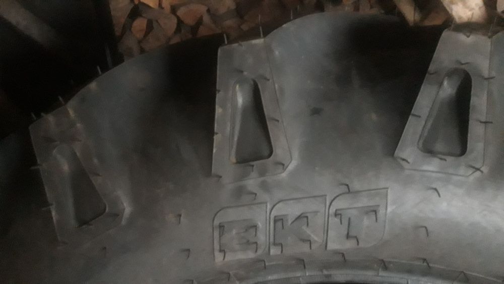 Opona BKT 14.9r 28 ursus c 360 stomil Biała Rawska • OLX.pl