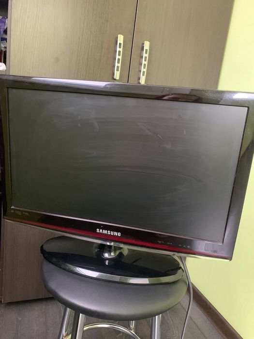 Samsung LE22C450E1W Black: 2 100 грн. - Телевізори Київ на Olx