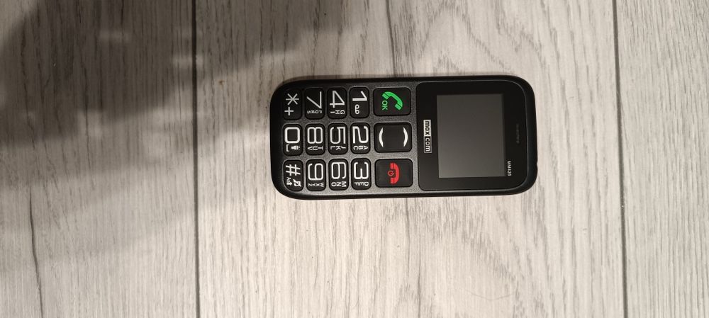 Max com MM426 + oryginalna ładowarka, stojak, pudełko i bateria ...