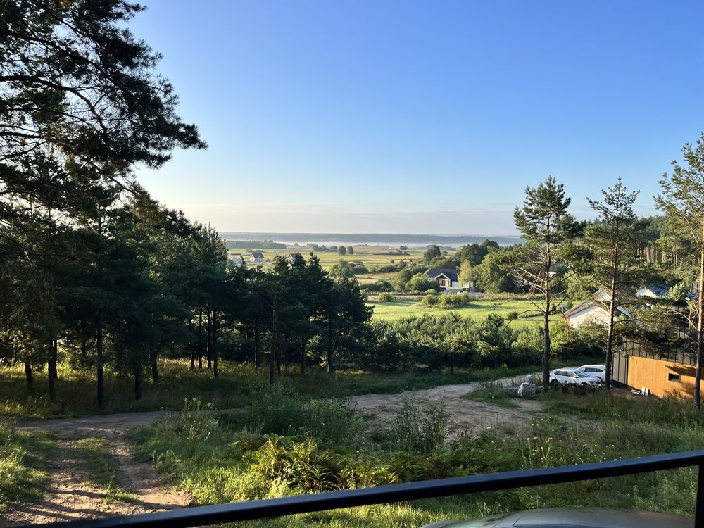 Domek na wzgórzu w lesie z jacuzzi do wynajęcia Piękny widok i miejsce ... Domek na wzgórzu w lesie z jacuzzi do wynajęcia Piękny widok i miejsce ...