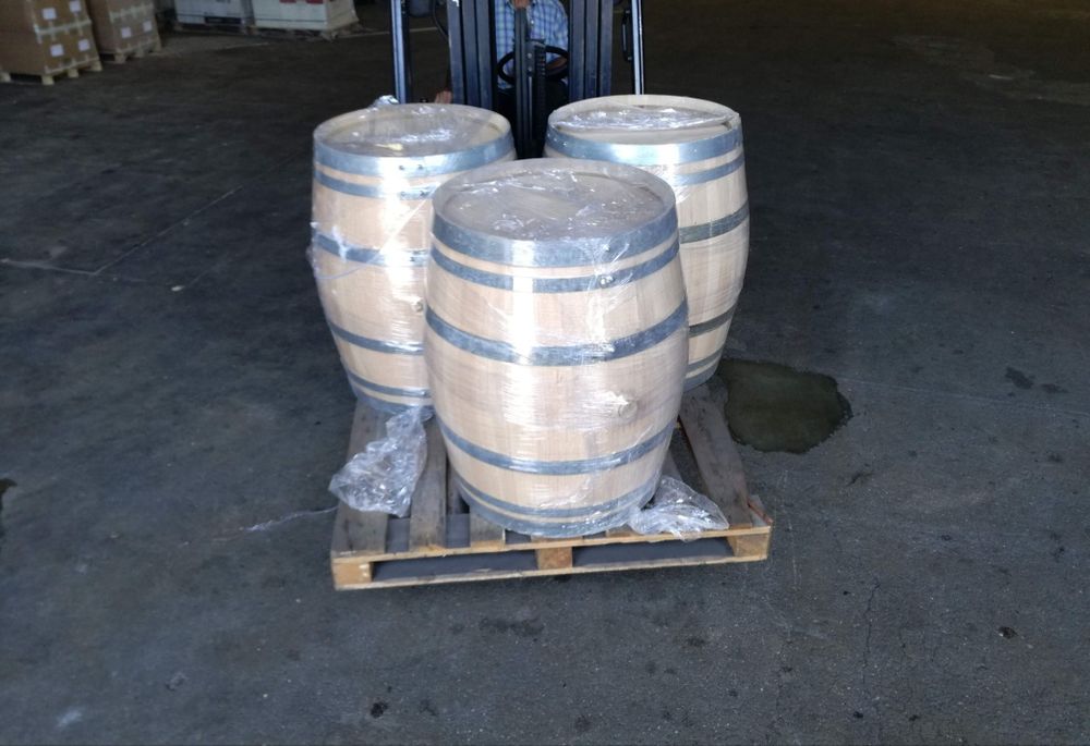 Barricas/Pipos/Pipas/Barris recondicionadas 225L Bougado (São Martinho E Santiago) • OLX.pt