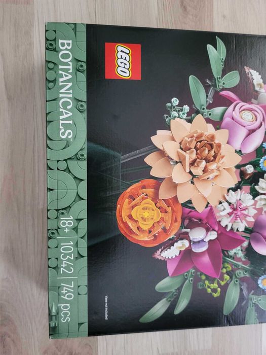 LEGO 10342 Creator Expert - Bukiet kwiatowy nowy Marki • OLX.pl