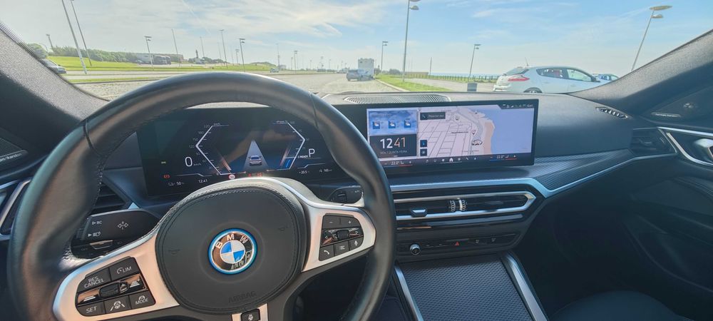 BMW i4 e35 pack M 2023 garantia bmw full extras Cidade Da Maia • OLX.pt