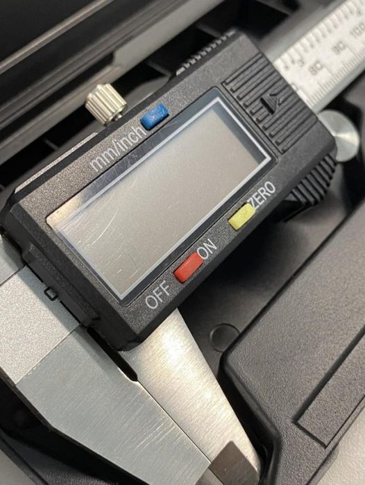 Штангенциркуль електронний Digital Caliper з LCD мікрометр у кейсі: 249 ...