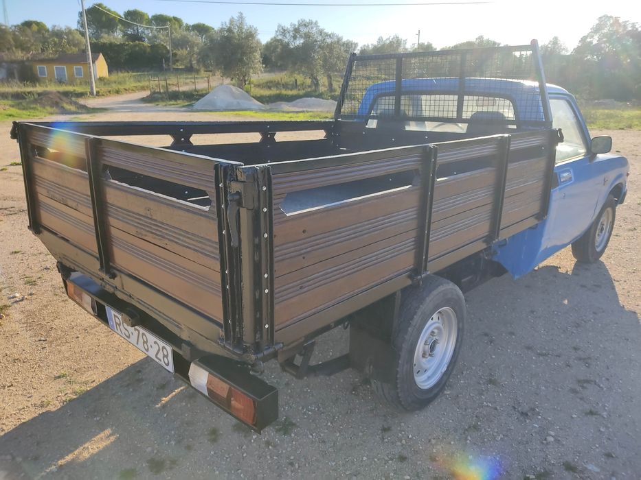 Toyota Hilux ln40 Tomar (São João Baptista) E Santa Maria Dos Olivais ...