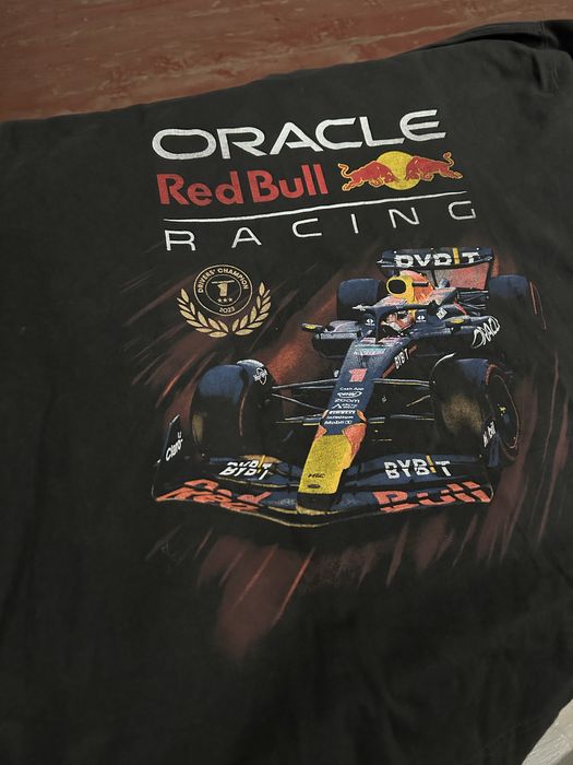 Футболка Red Bull racing: 300 грн. - Футболки Хотин на Olx