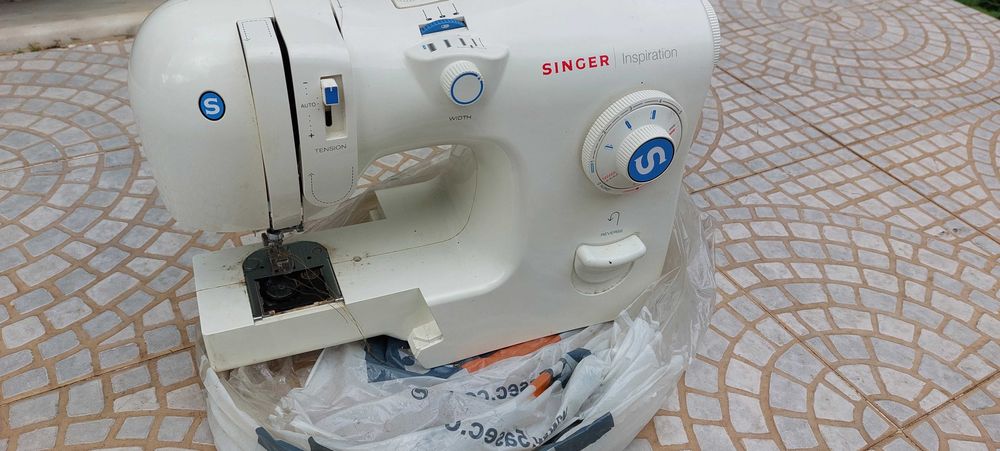 Maquina Costura Singer Inspiration Cascais E Estoril • OLX Portugal
