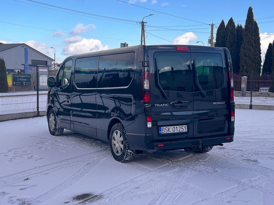 Renault Trafic 2017 LONG 9-osobowy Suchowola • OLX.pl