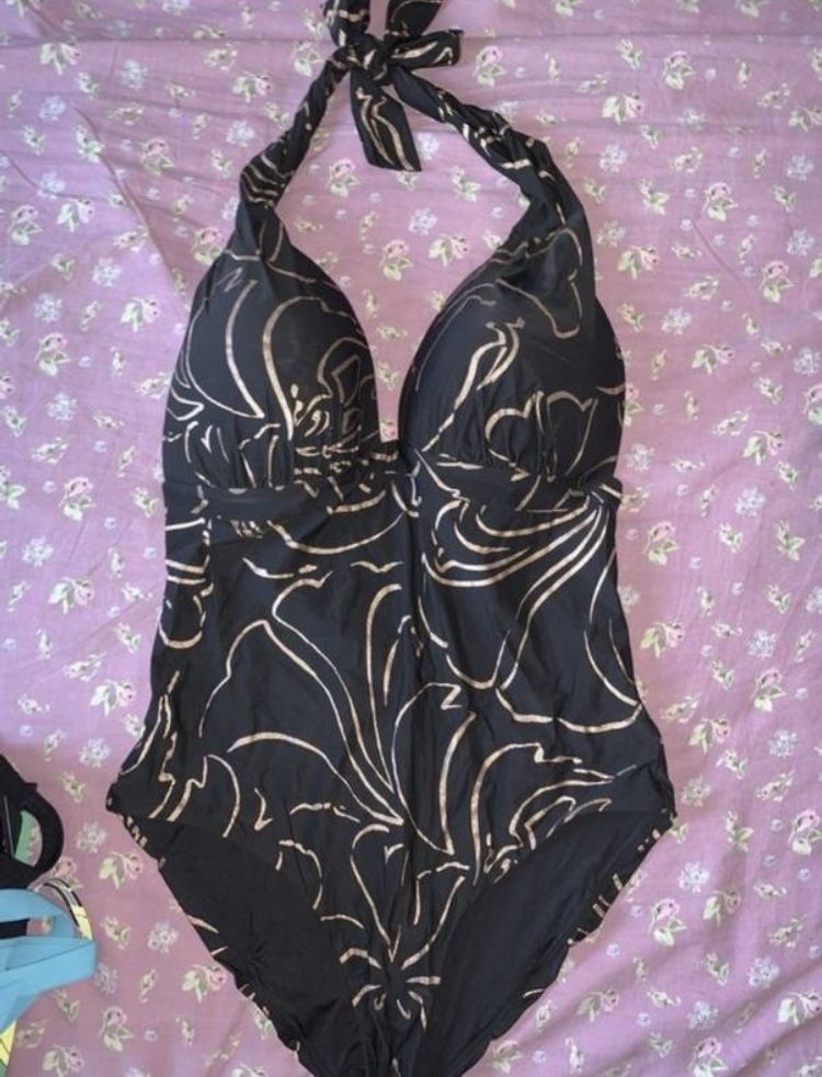Чёрный купальник,слитный купальник,купальник на большую грудь: 400 грн ...