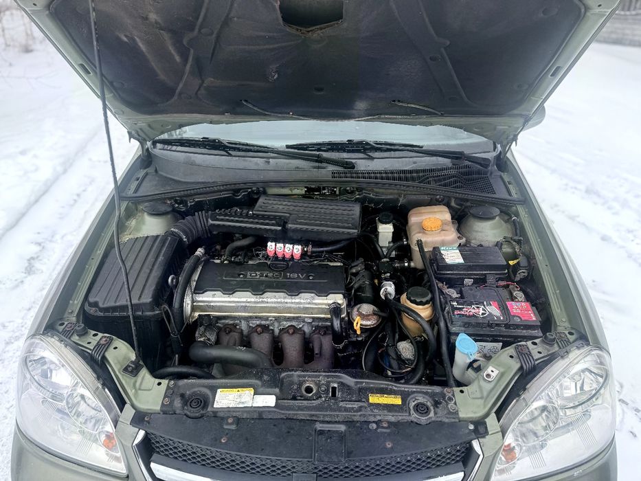 Продам Chevrolet Lacetti 1.8 Автомат: 3 600 $ - Chevrolet Тараща на Olx