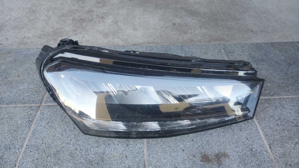 Skoda Fabia IV 6VB.941.016 lampa przednia przód prawa full led ...