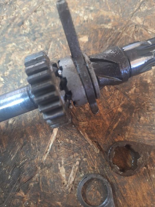 Starter komar 017,023, romet komar motorynka Dąbrówka • OLX.pl