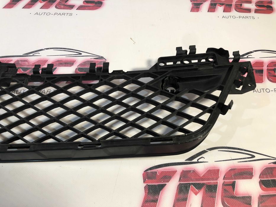 Grelha Parachoques MERCEDES W204 CLASSE C ORIGINAL São João de Ver ...