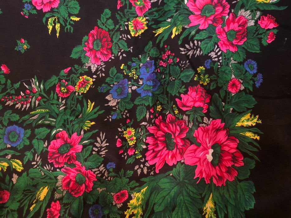 Велика Шерстяна хустина Старовинна хустина Хустка 1 000 грн Хустки