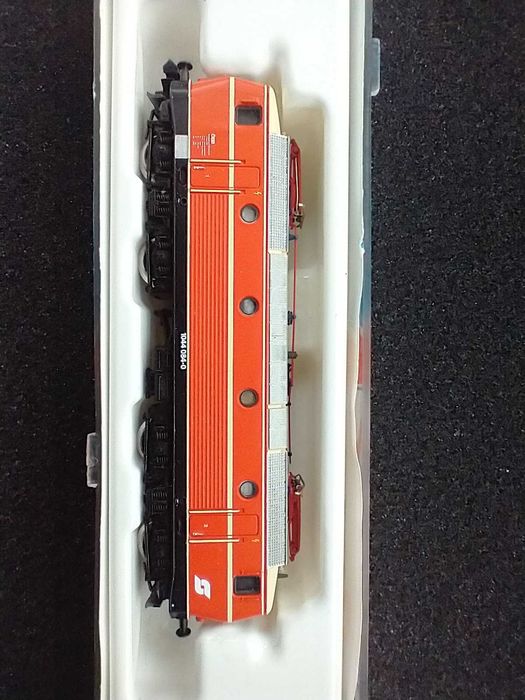 Lokomotywa 1044 OBB roco nowa skala N Jaworzno • OLX.pl