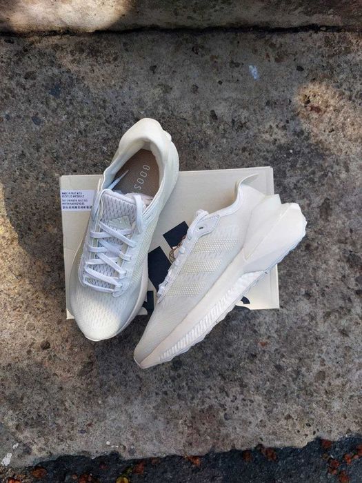 Кросівки Adidas Avryn IG0123, Оригінал! Ozweego / Celox / Nite Jogger ...