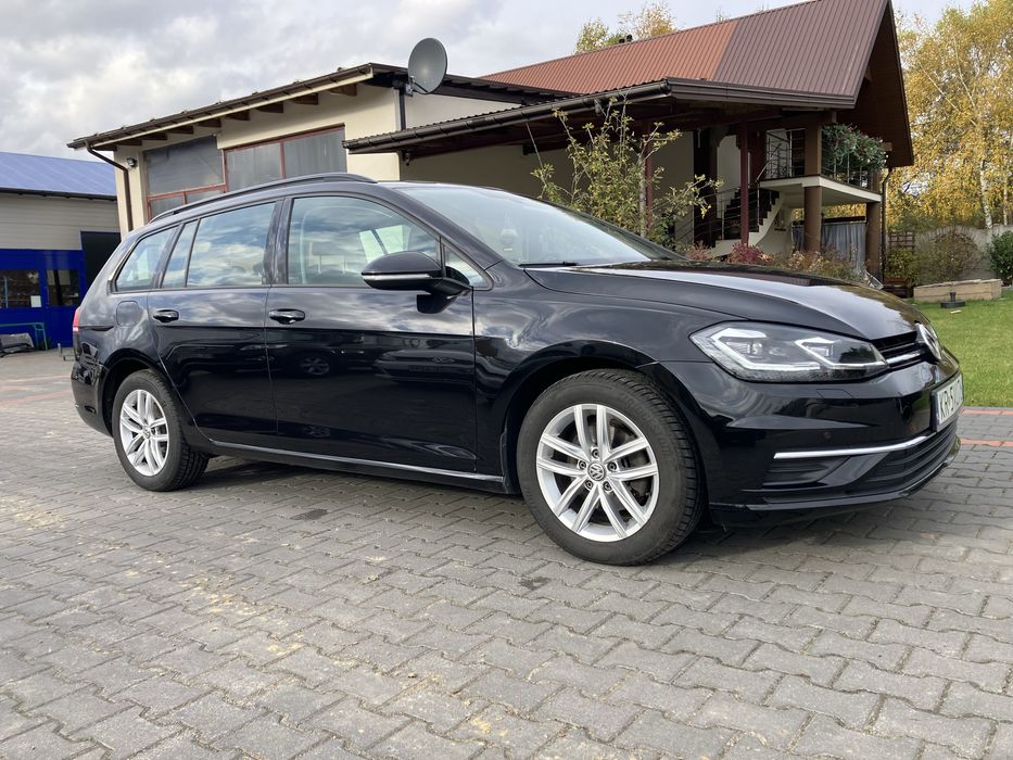 VW Golf VII Lift 2.0 TDI Highlain Full Led virtual cockpit Seroczyn ...