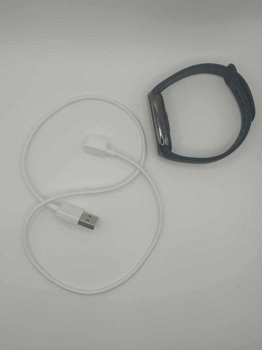 Xiaomi Smart Band 8 – stan bardzo dobry Biała-Parcela • OLX.pl