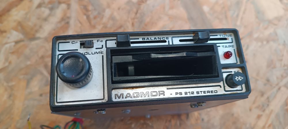 Fiat 126p magnetofon kasetowy UNITRA Magmor jak nowy Wrocław Stare ...