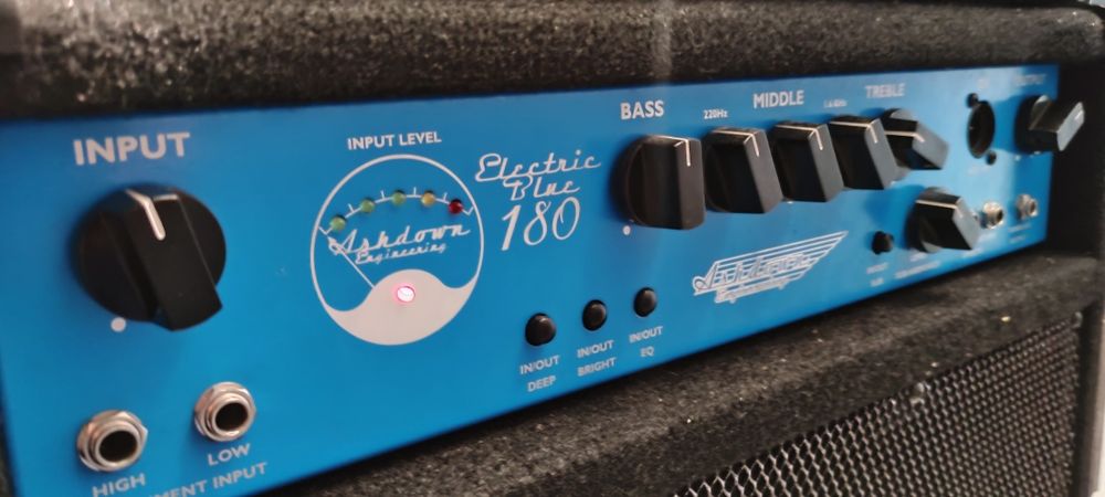 Amplificador de Baixo Ashdown Algés, Linda-A-Velha E Cruz Quebrada ...