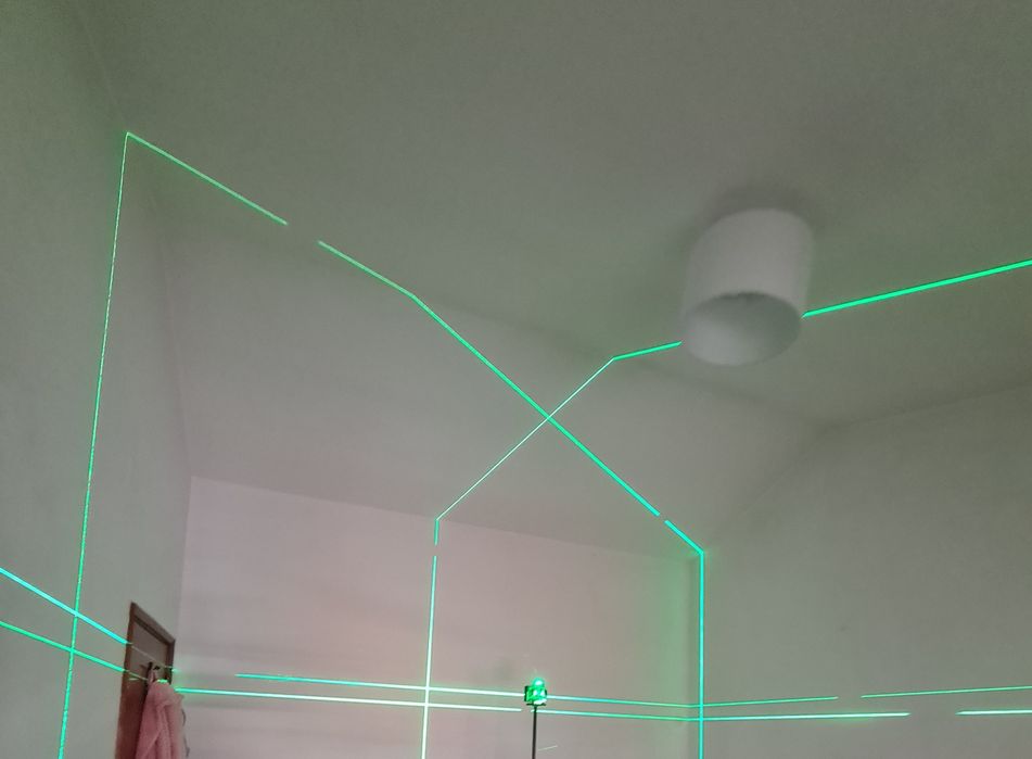 Nivel laser autonivelante linhas verdes com GARANTIA (faz esquadria ...