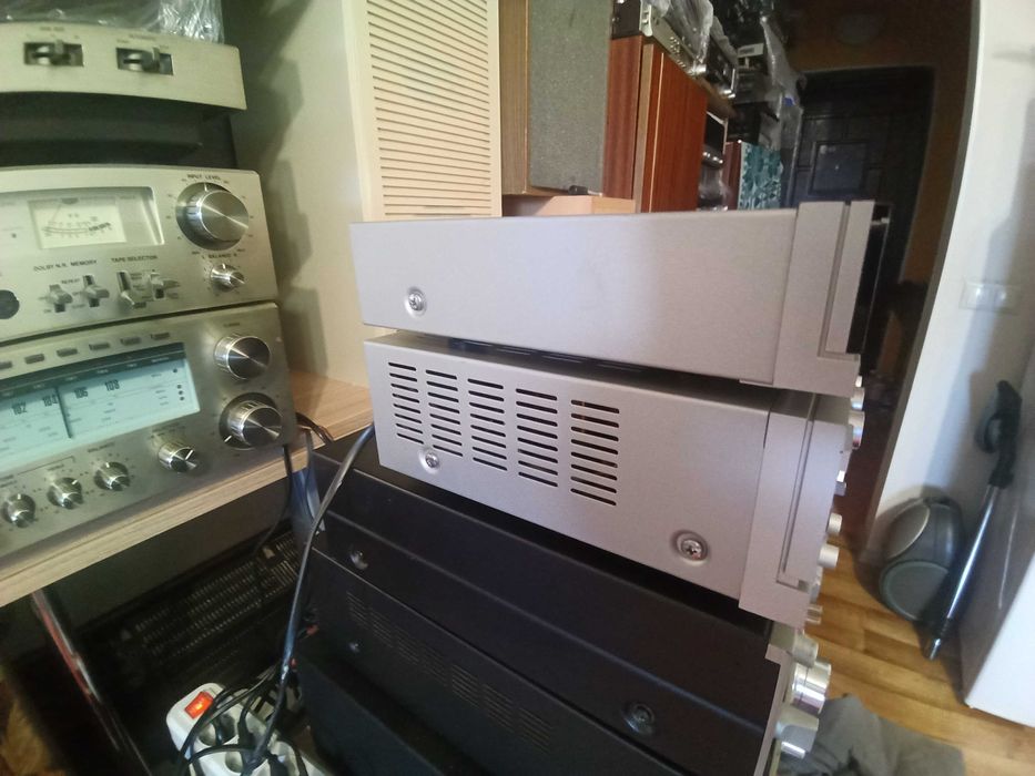 Підсилювач Hitachi HA-12 та тюнер Hitachi FT-12: 3 500 грн ...