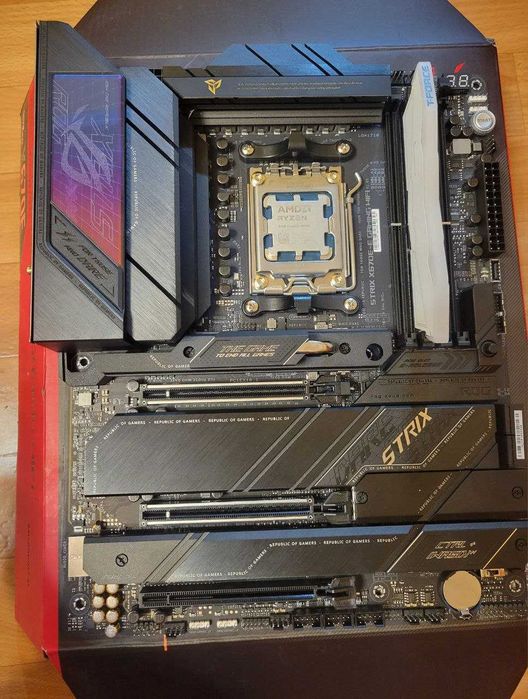 Asus ROG STRIX X670E-E GAMING WIFI+AMD Ryzen 5 8600G+Team DDR5 16GB: 16 ...