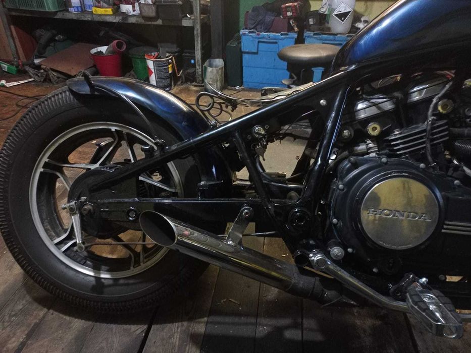 Honda VF750 Magna Bobber Chopper Kalisz • OLX.pl